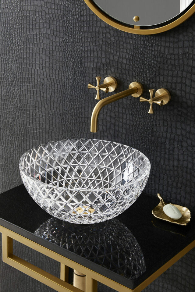 5 Ways To Create A Maximalist Bathroom | London Basin Company